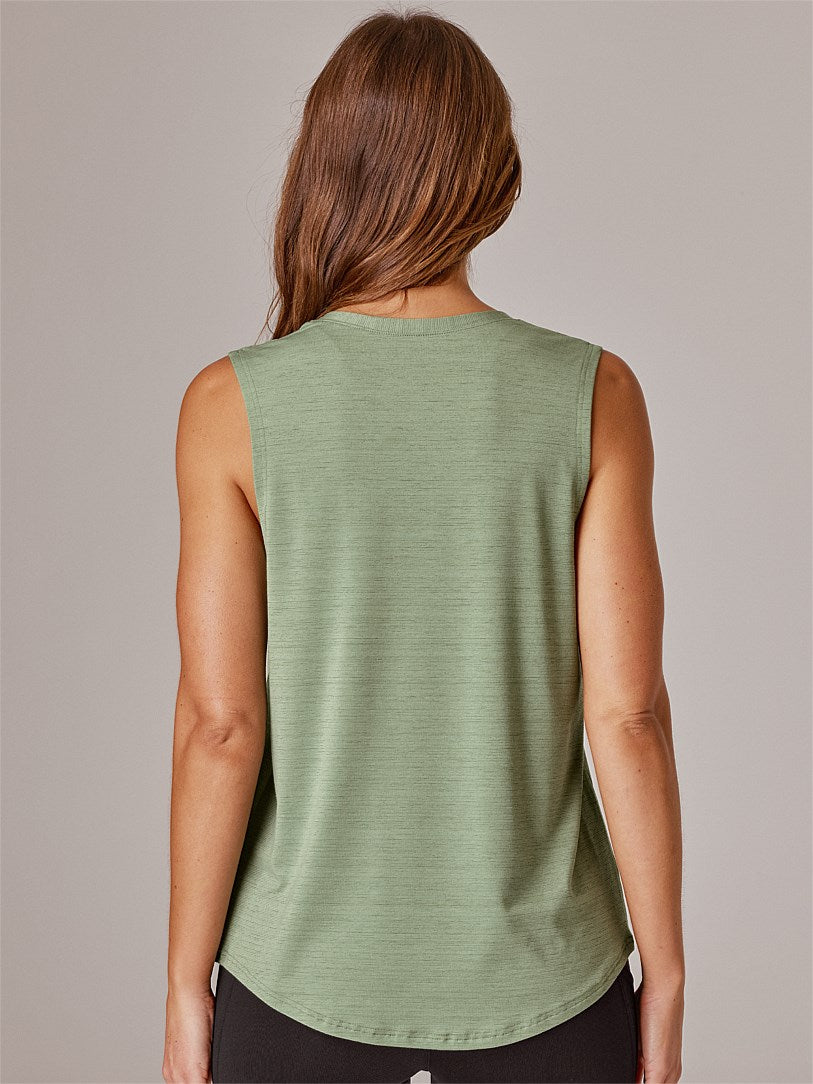 Running Bare Dial Up Workout Tank (Palm) – The Happy Runner